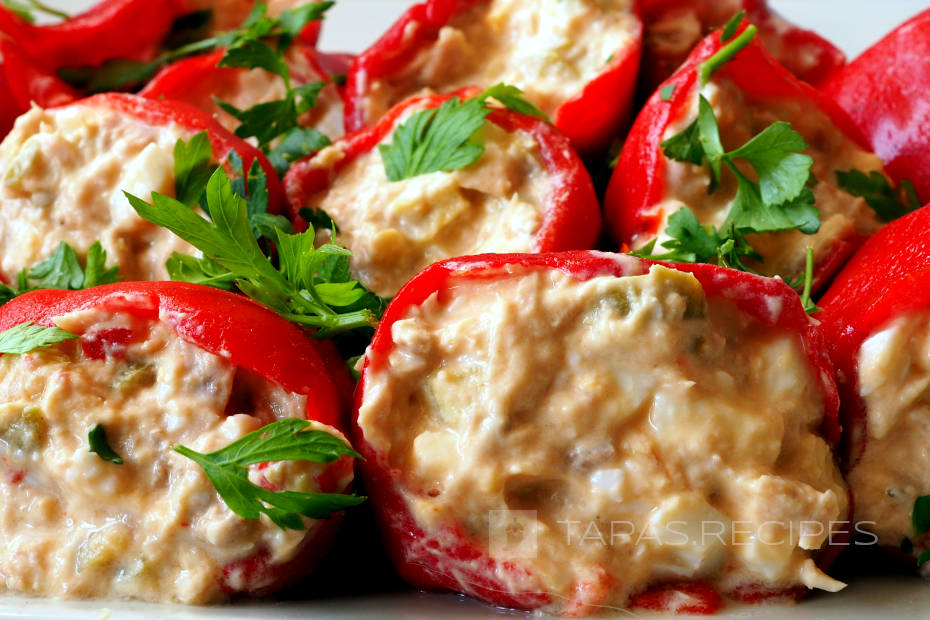 Tuna-Stuffed Piquillo Peppers